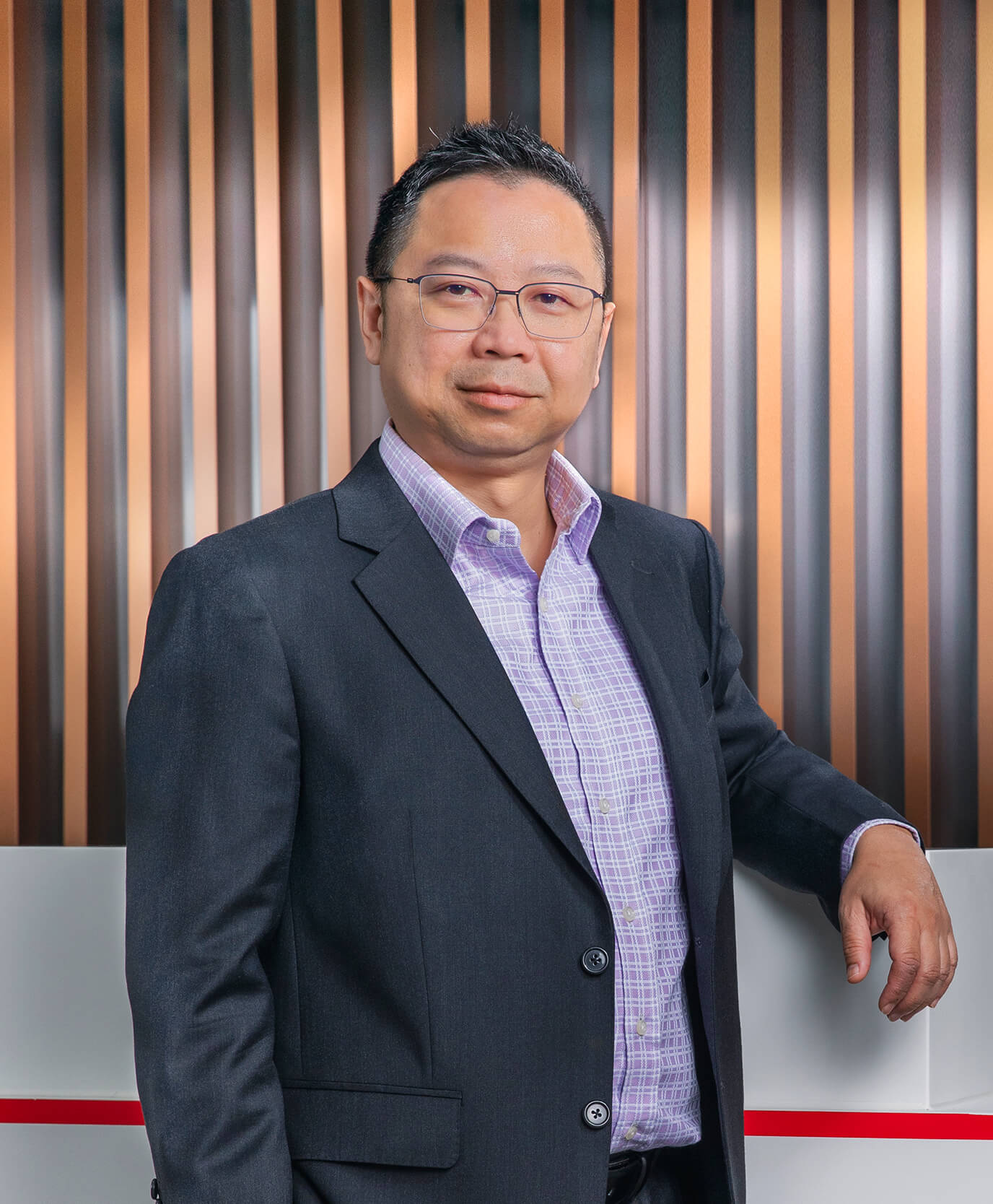 Stephen Leung - Management Team - Board & Management